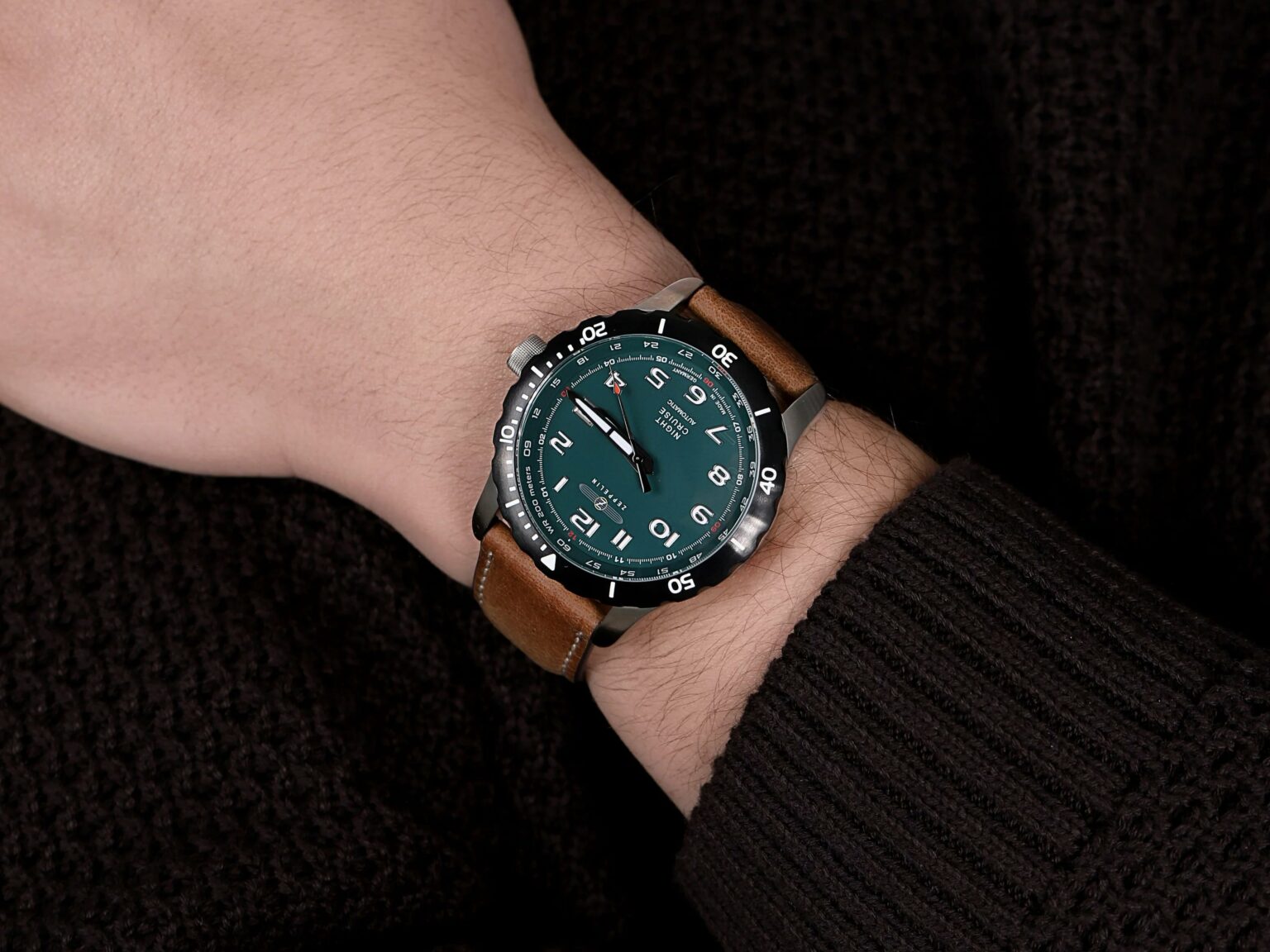 ZEPPELIN NIGHT CRUISE GREEN 7264-3 Watch Collection