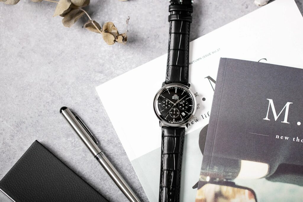 Orient Classic Quartz Chronograph Black RA-KV0404B - Quartz