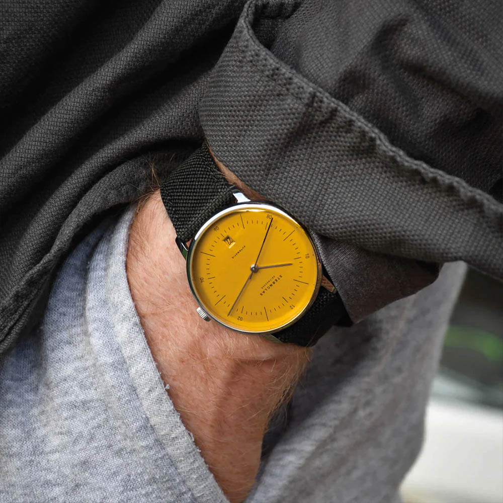 Sternglas Naos Automatic Yellow S02-NAY23-NY01