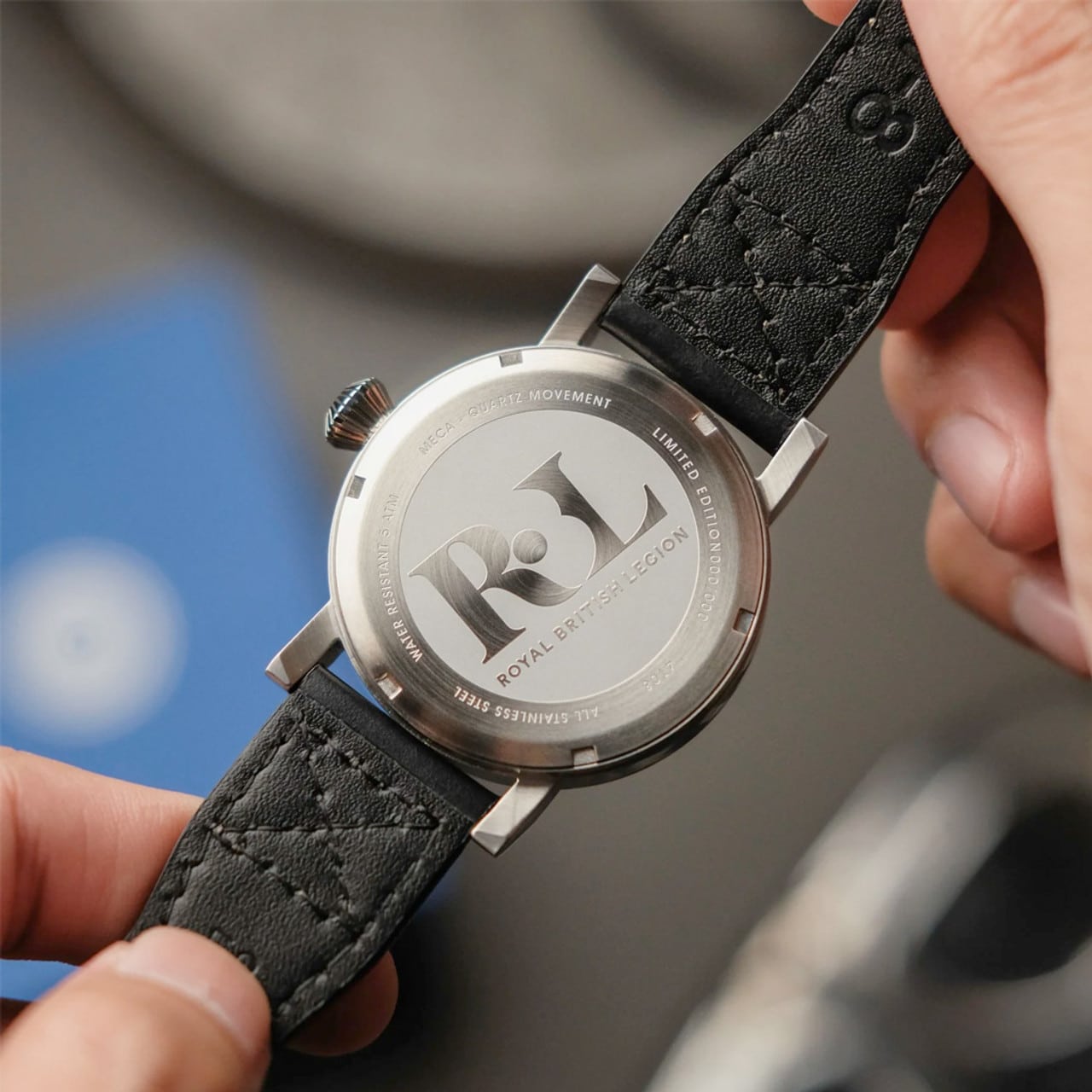 AV 4108 RBL 01 (a) (1) - Conteenium